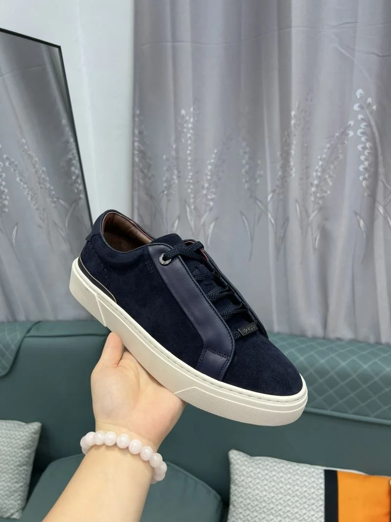 Inexpensive Boss Shoes