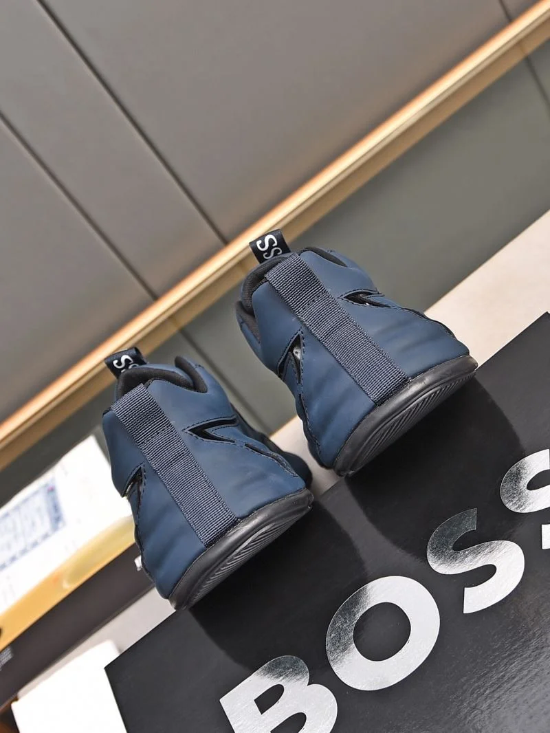 Low-cost Boss Shoes