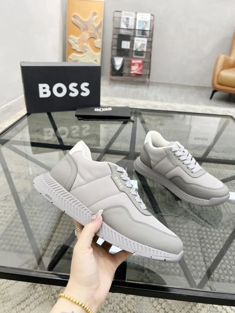 Low-cost Boss Shoes
