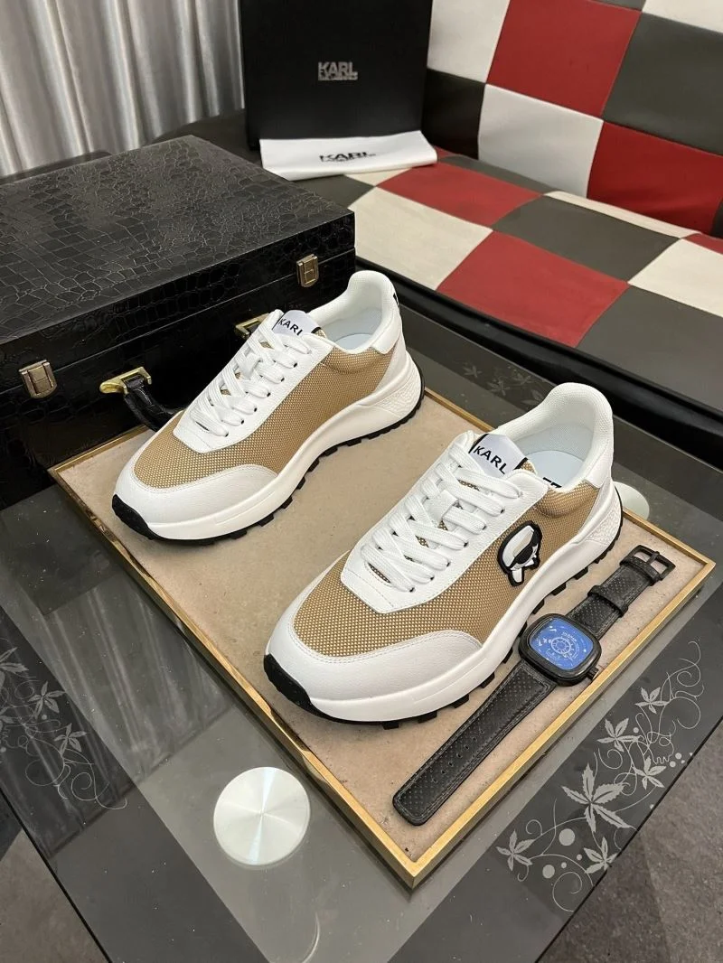 Low-cost Boss Shoes