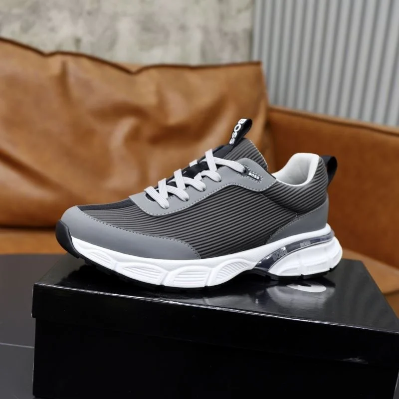 Low-cost Boss Shoes