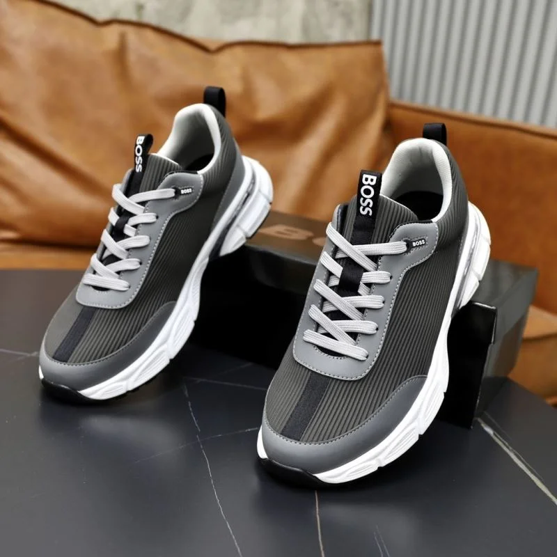 Low-cost Boss Shoes