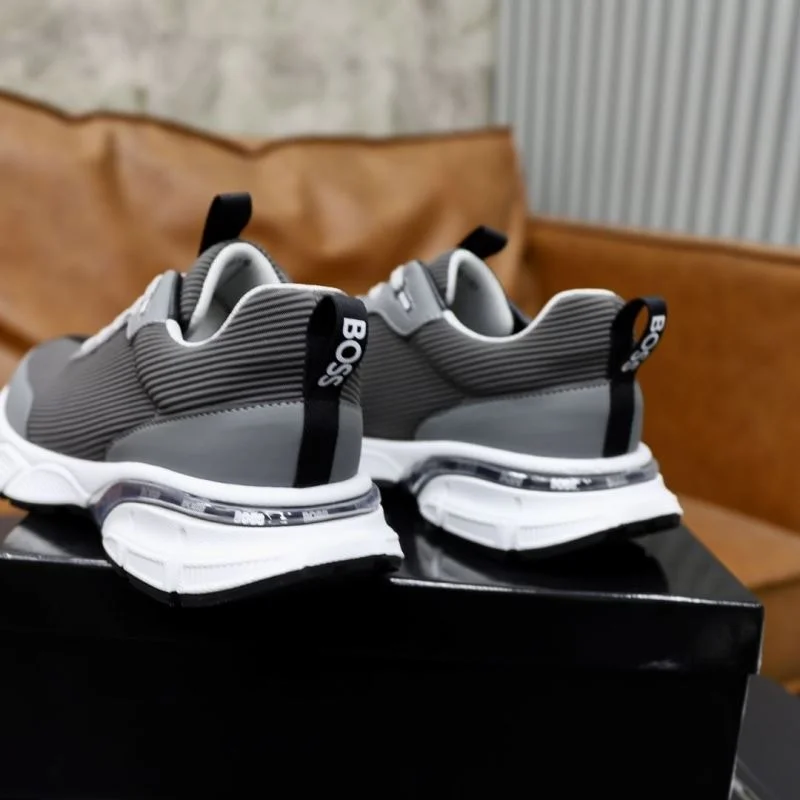 Low-cost Boss Shoes