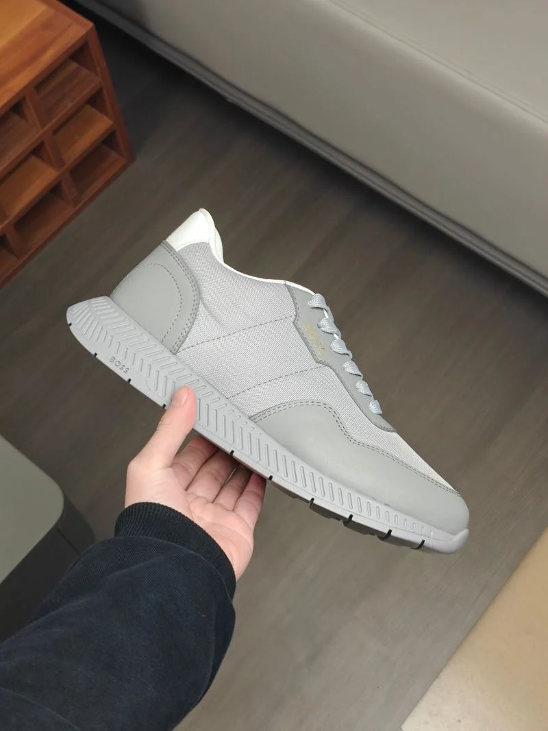 Accurate model Boss Shoes