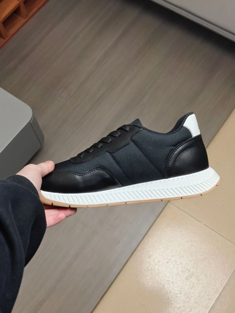 Cut-rate Boss Shoes