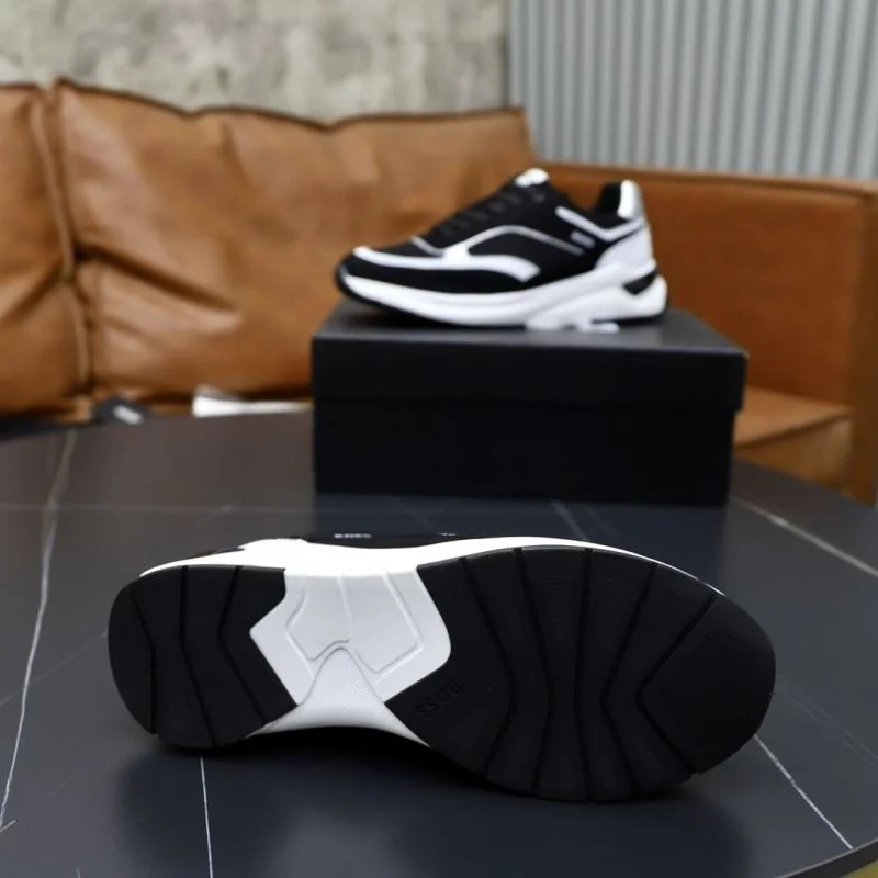 Low-cost Boss Shoes