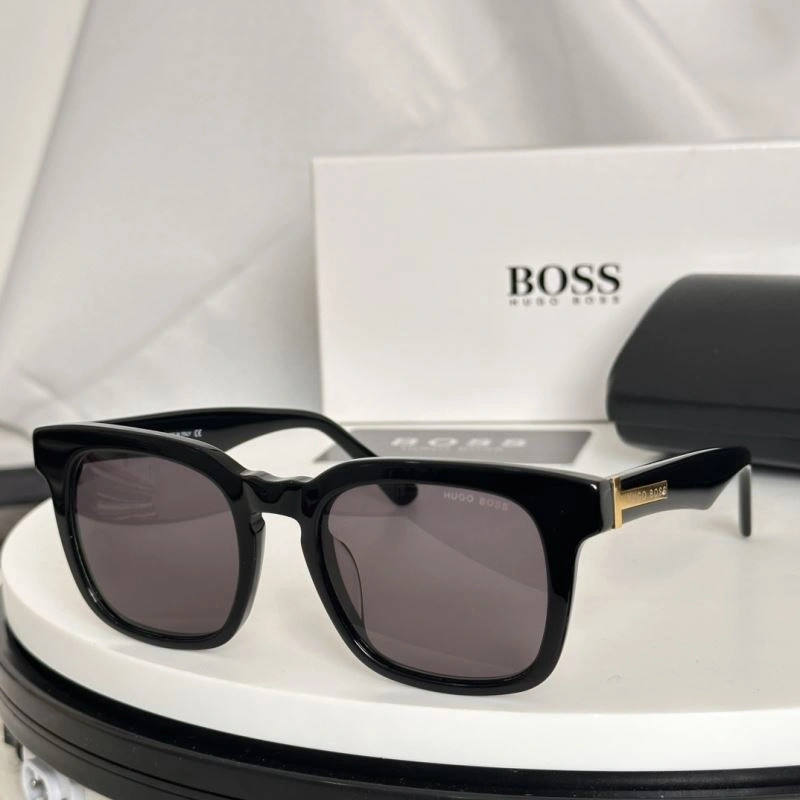 Accurate model Boss Sunglasses