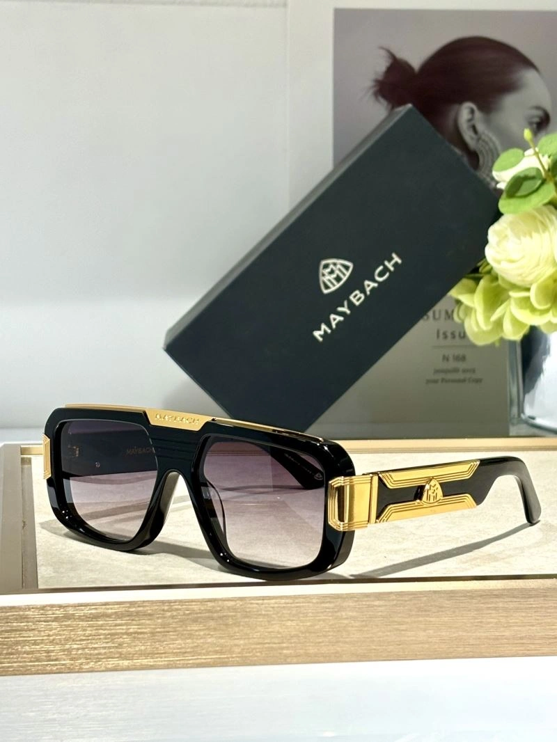 Accurate model Boss Sunglasses