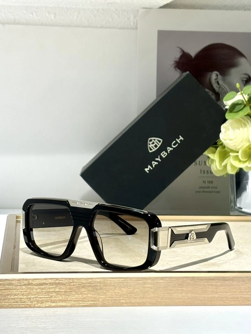 Accurate model Boss Sunglasses