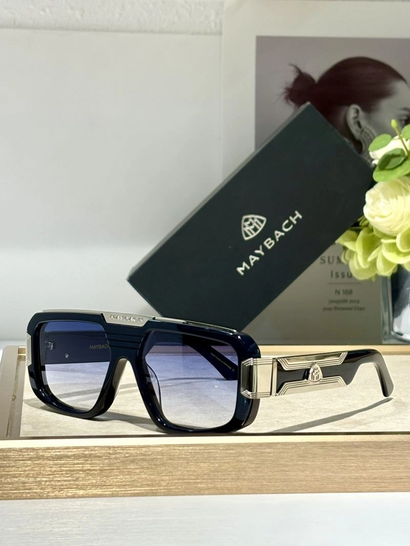 Accurate model Boss Sunglasses