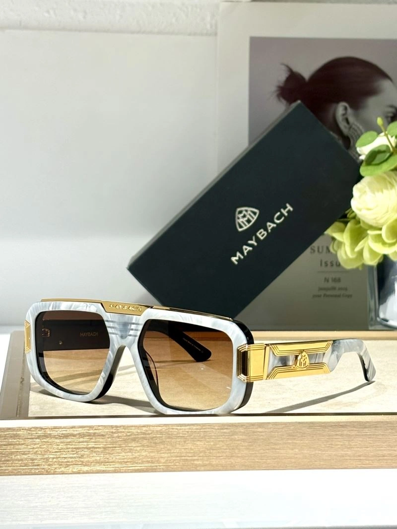 Accurate model Boss Sunglasses