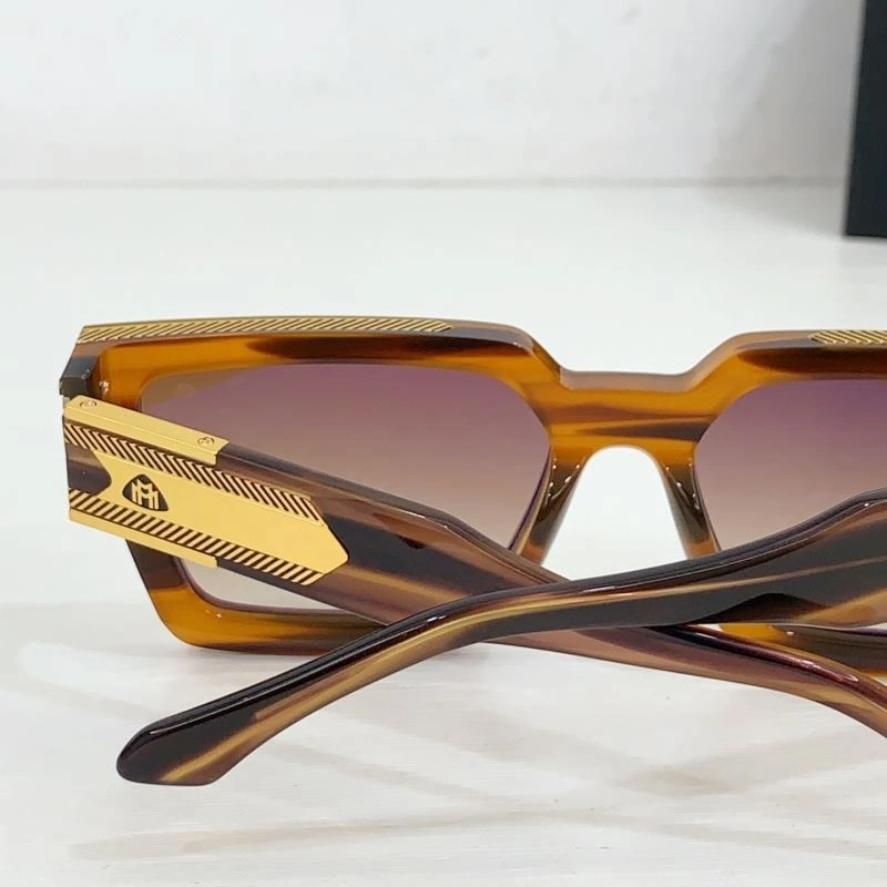 High fidelity Boss Sunglasses