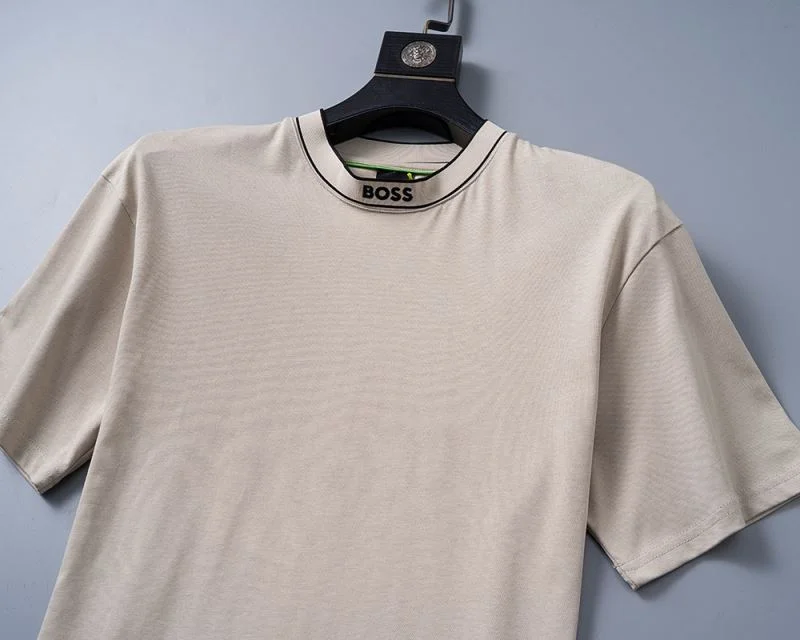 Accurate model Boss T-Shirts