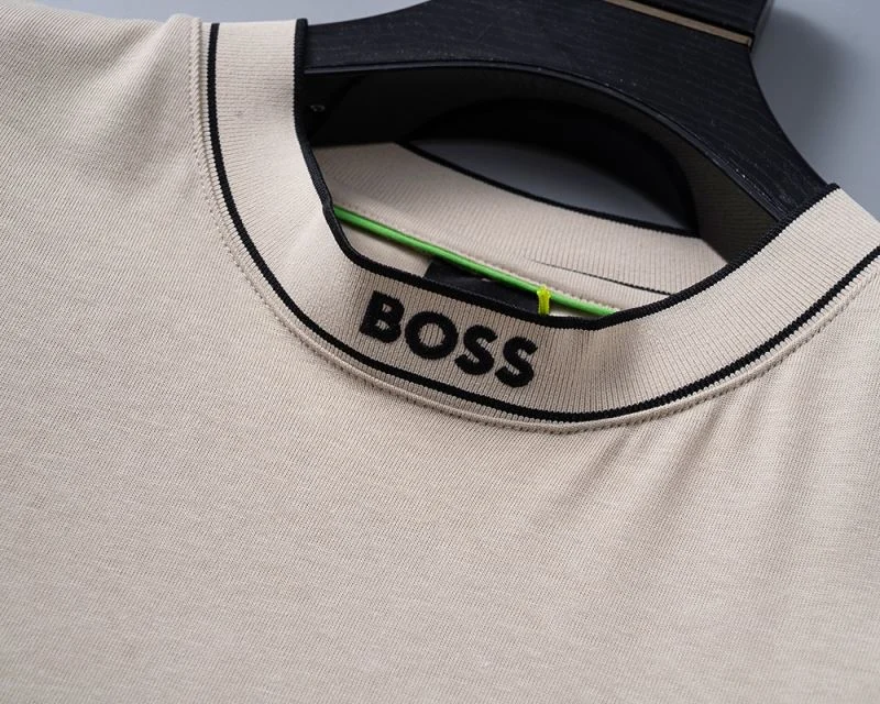 Accurate model Boss T-Shirts