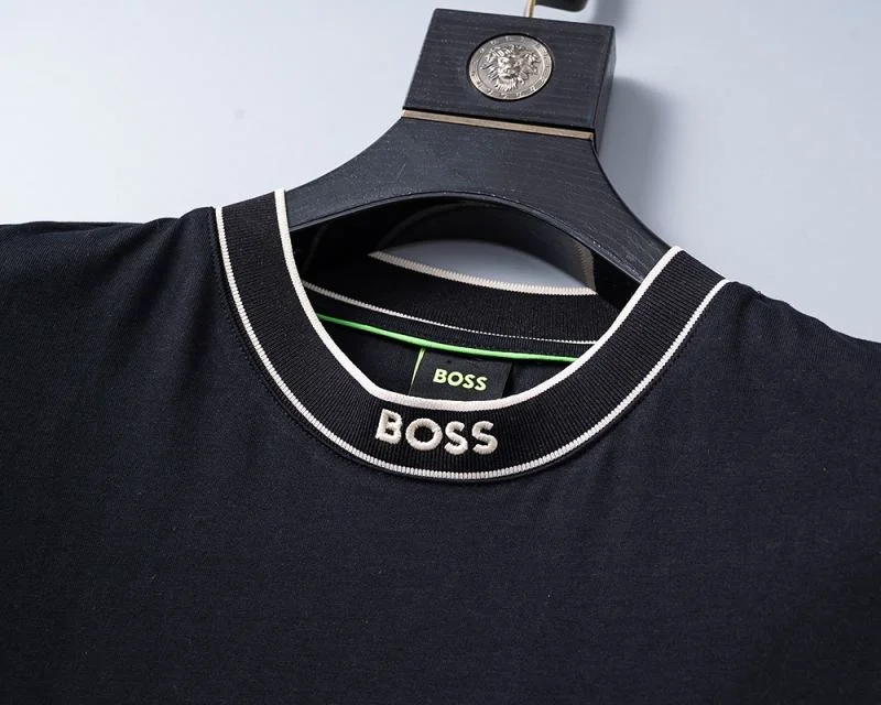 Accurate model Boss T-Shirts