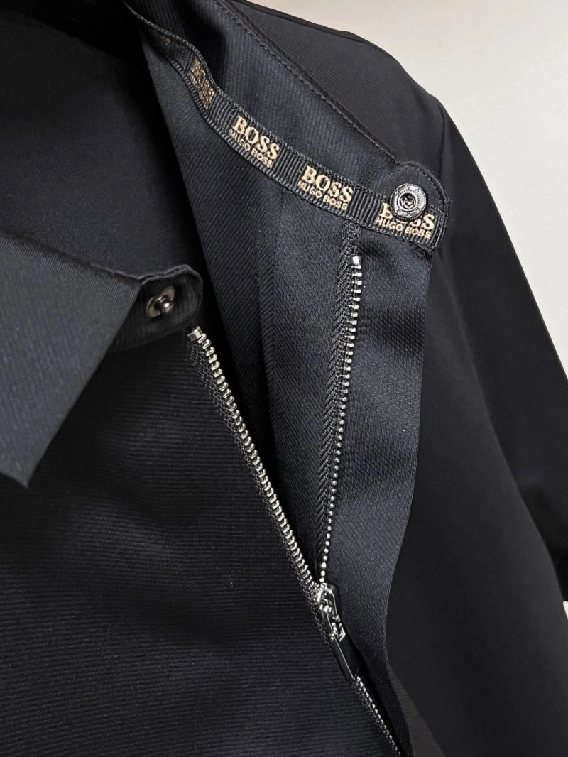 Accurate model Boss T-Shirts