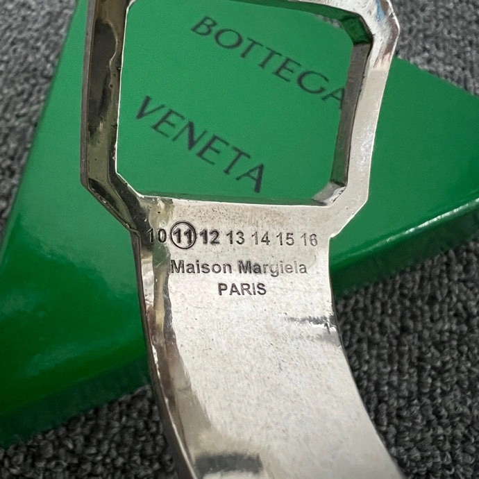 Bargain Bottega Veneta Bracelets