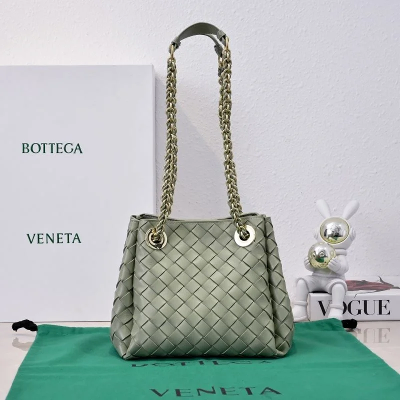 Bottega Veneta Bucket Bags