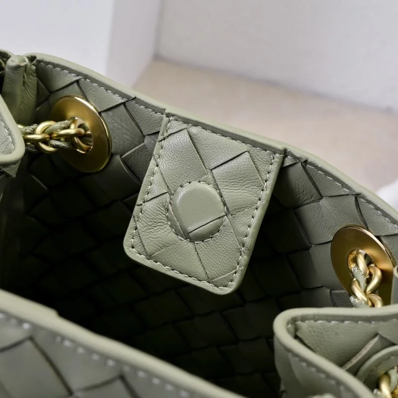 High fidelity Bottega Veneta Bucket Bags