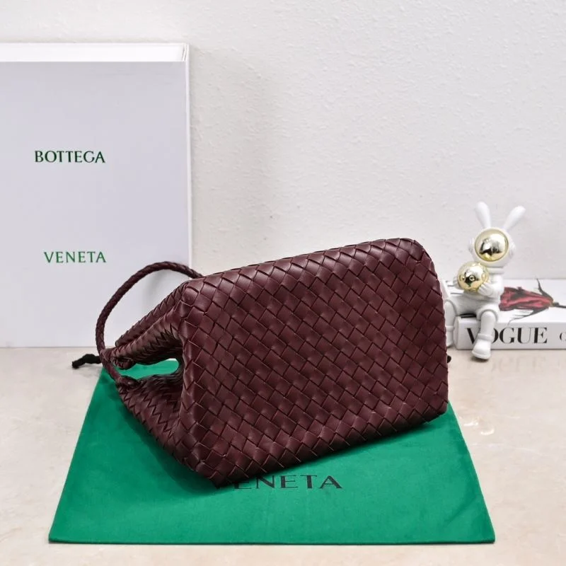 Accurate model Bottega Veneta Bucket Bags