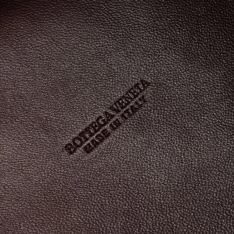 Accurate model Bottega Veneta Bucket Bags