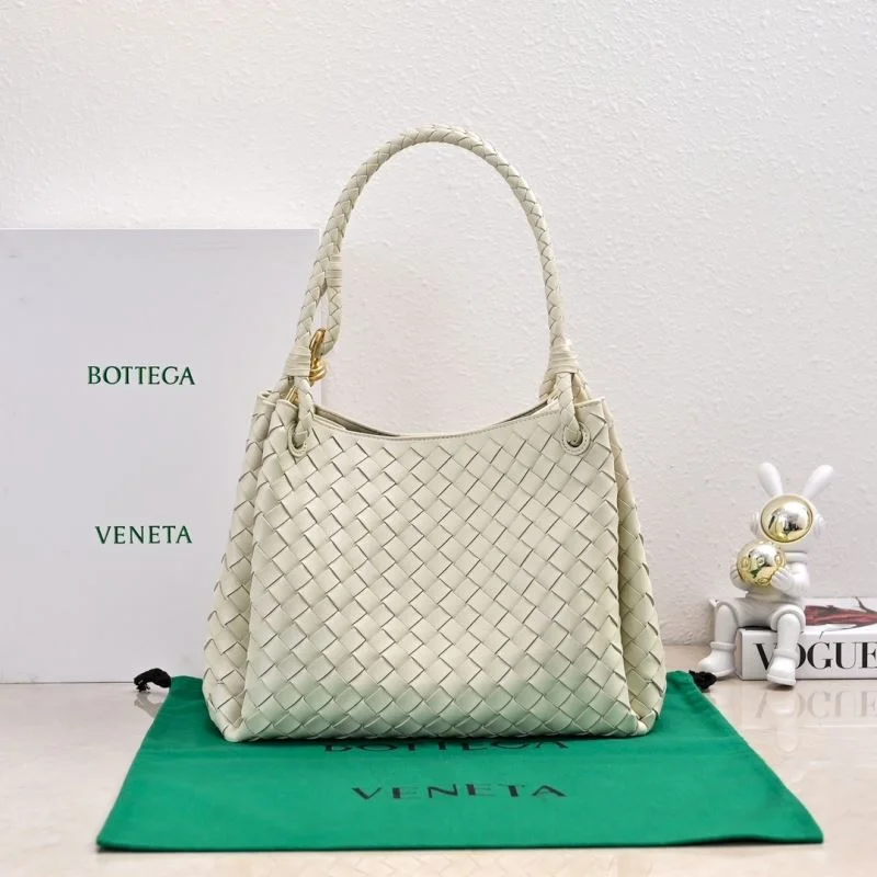 Bottega Veneta Bucket Bags