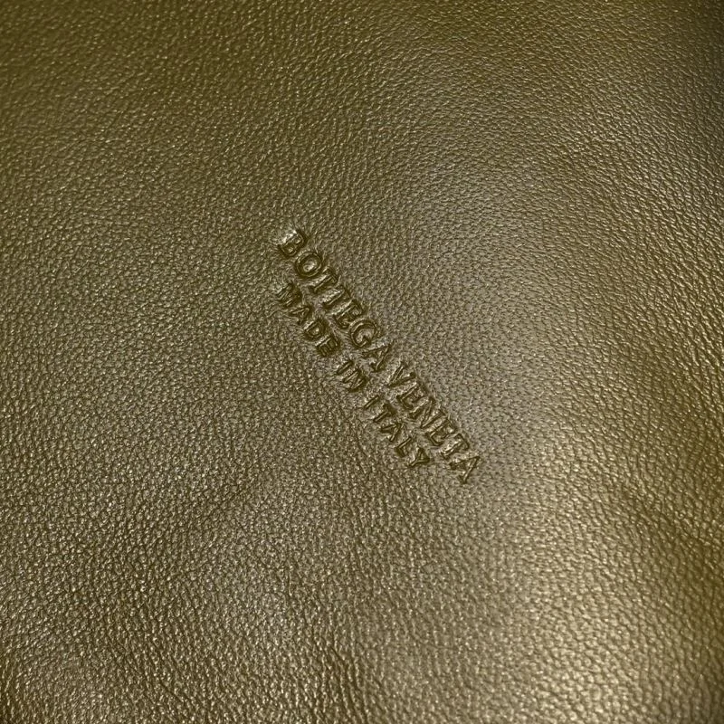 Factory-made Bottega Veneta Bucket Bags