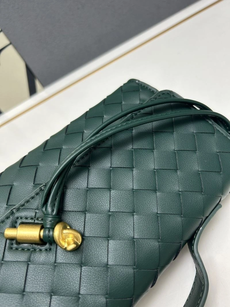 Reasonably priced Bottega Veneta Clutch Bags