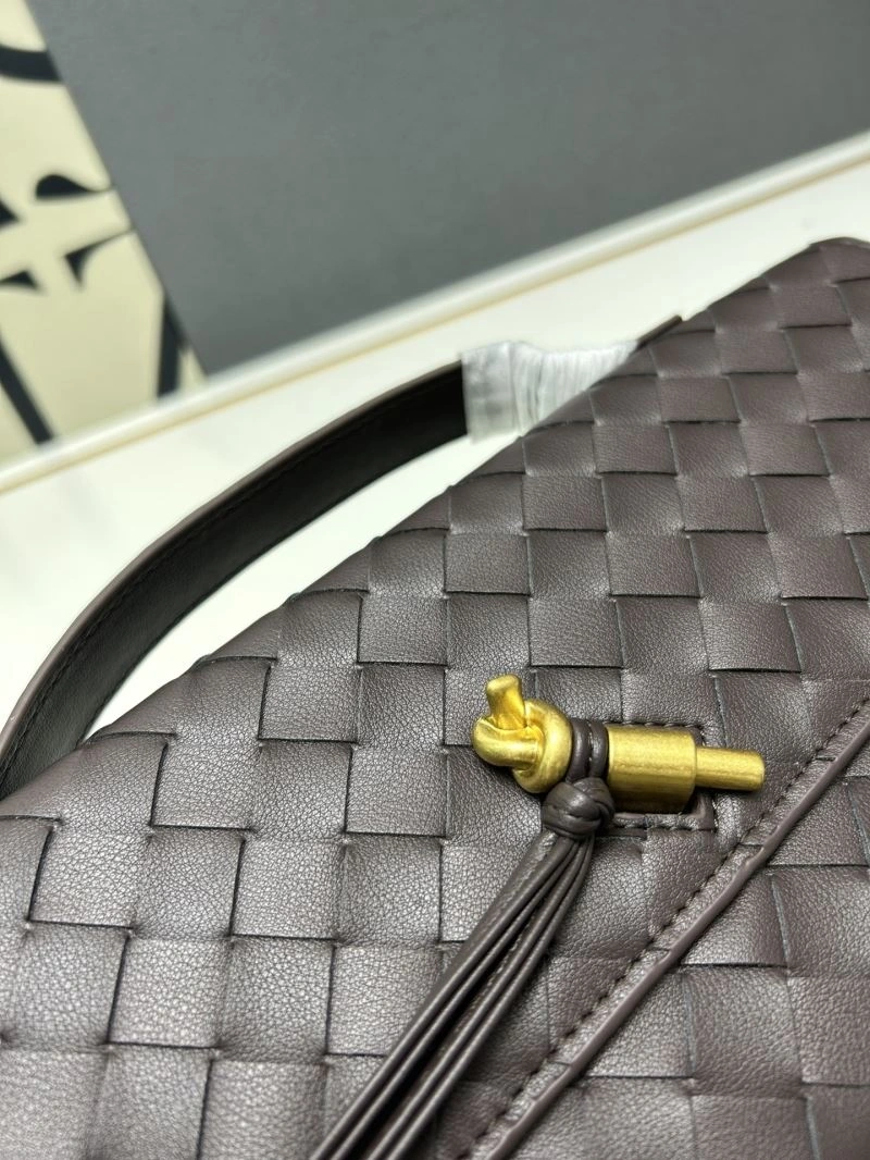 Inexpensive Bottega Veneta Clutch Bags