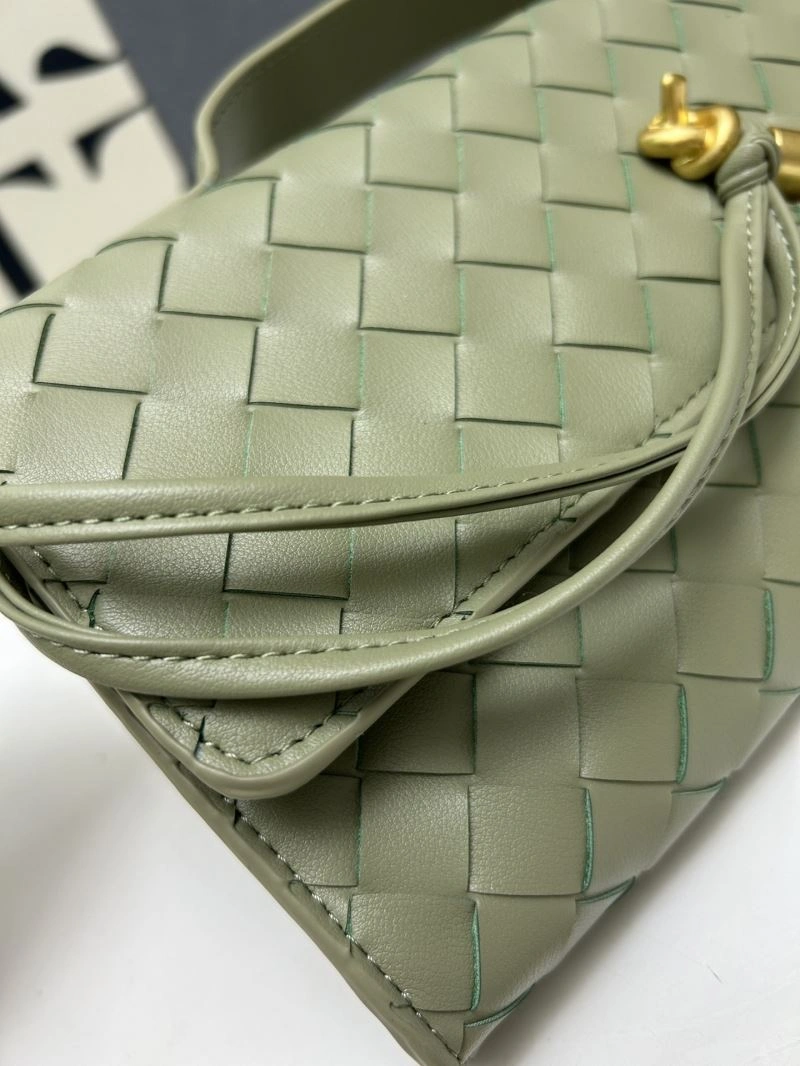 Real Bottega Veneta Clutch Bags