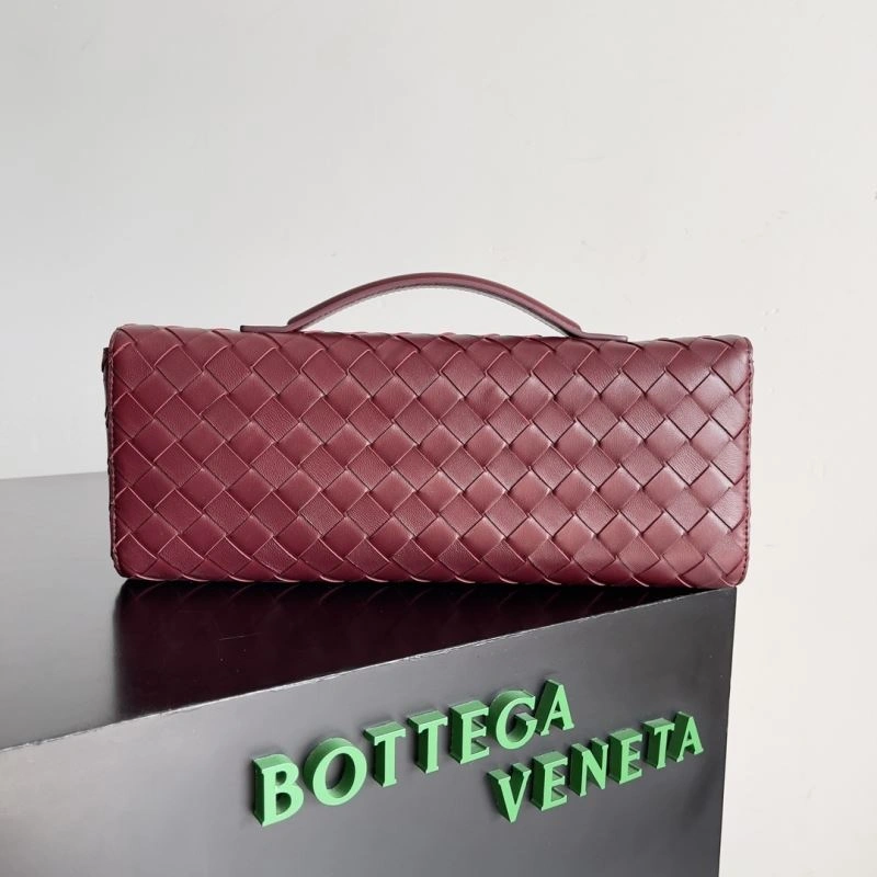 Inexpensive Bottega Veneta Clutch Bags