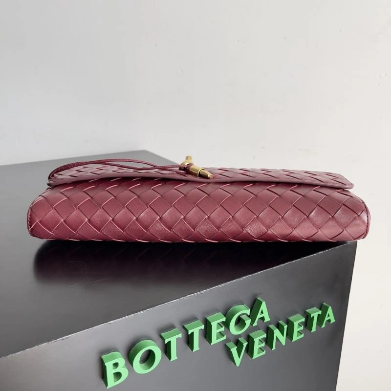Inexpensive Bottega Veneta Clutch Bags