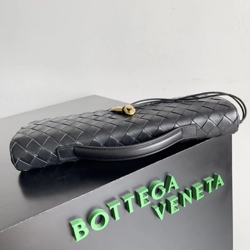 Inexpensive Bottega Veneta Clutch Bags