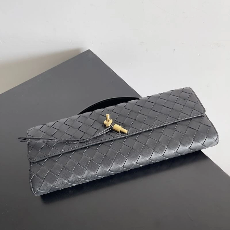 Inexpensive Bottega Veneta Clutch Bags