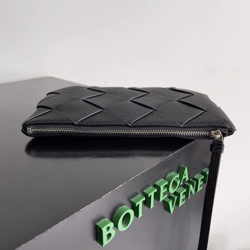 Top mirror Bottega Veneta Clutch Bags