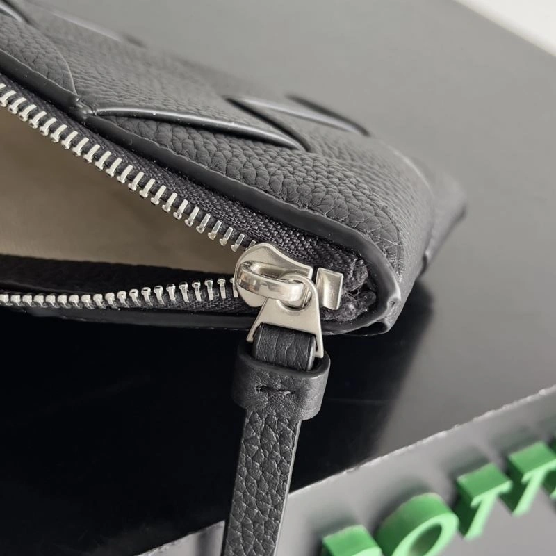 Top mirror Bottega Veneta Clutch Bags