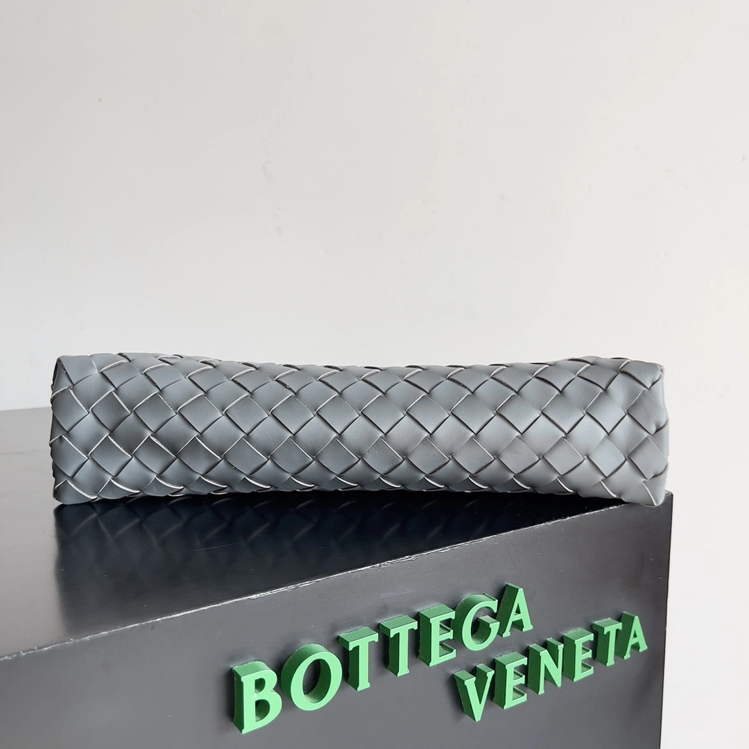 High accuracy Bottega Veneta Clutch Bags
