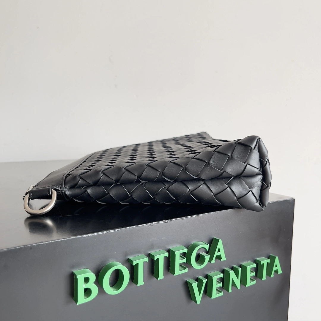 Indistinguishable Bottega Veneta Clutch Bags