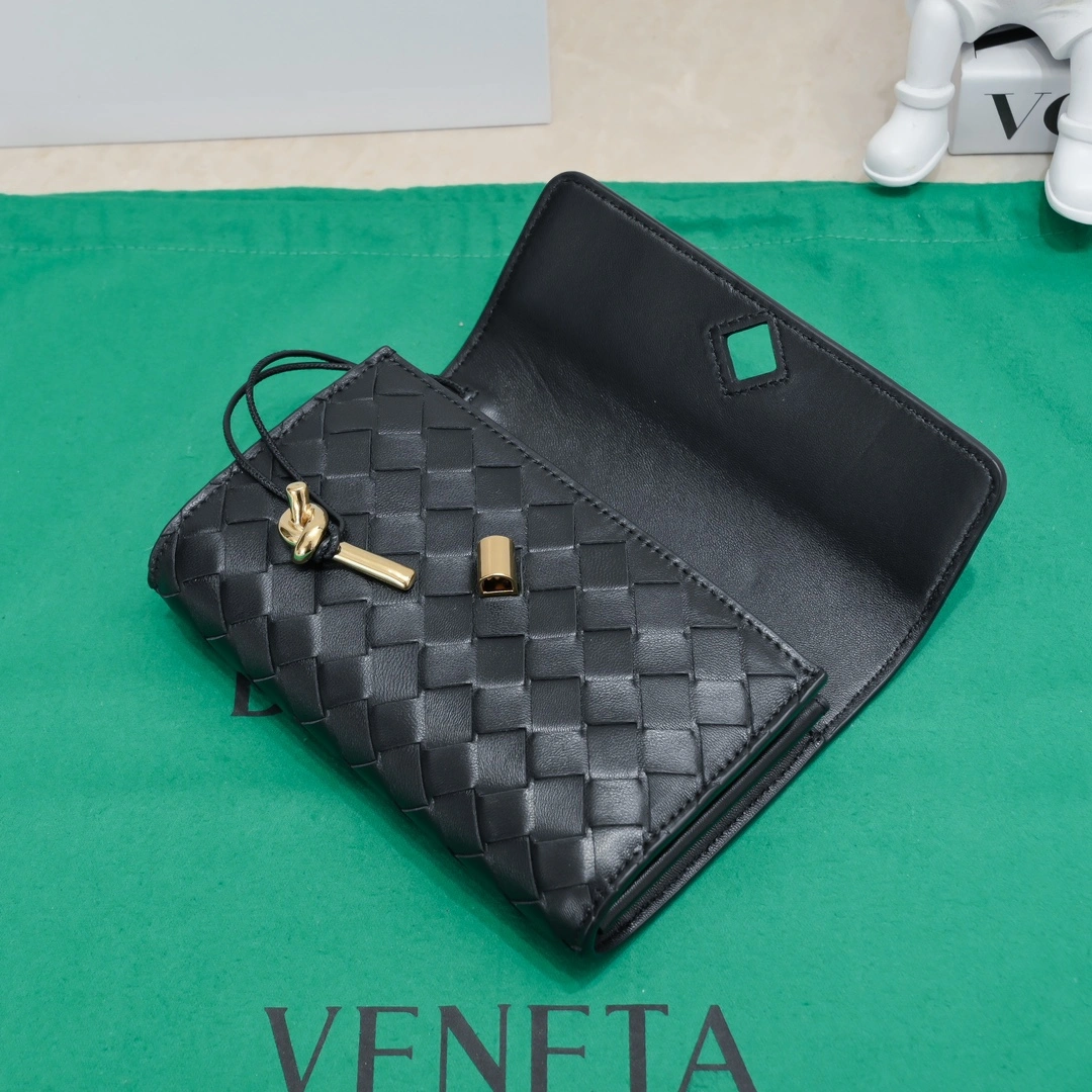 1:1 copy Bottega Veneta Clutch Bags