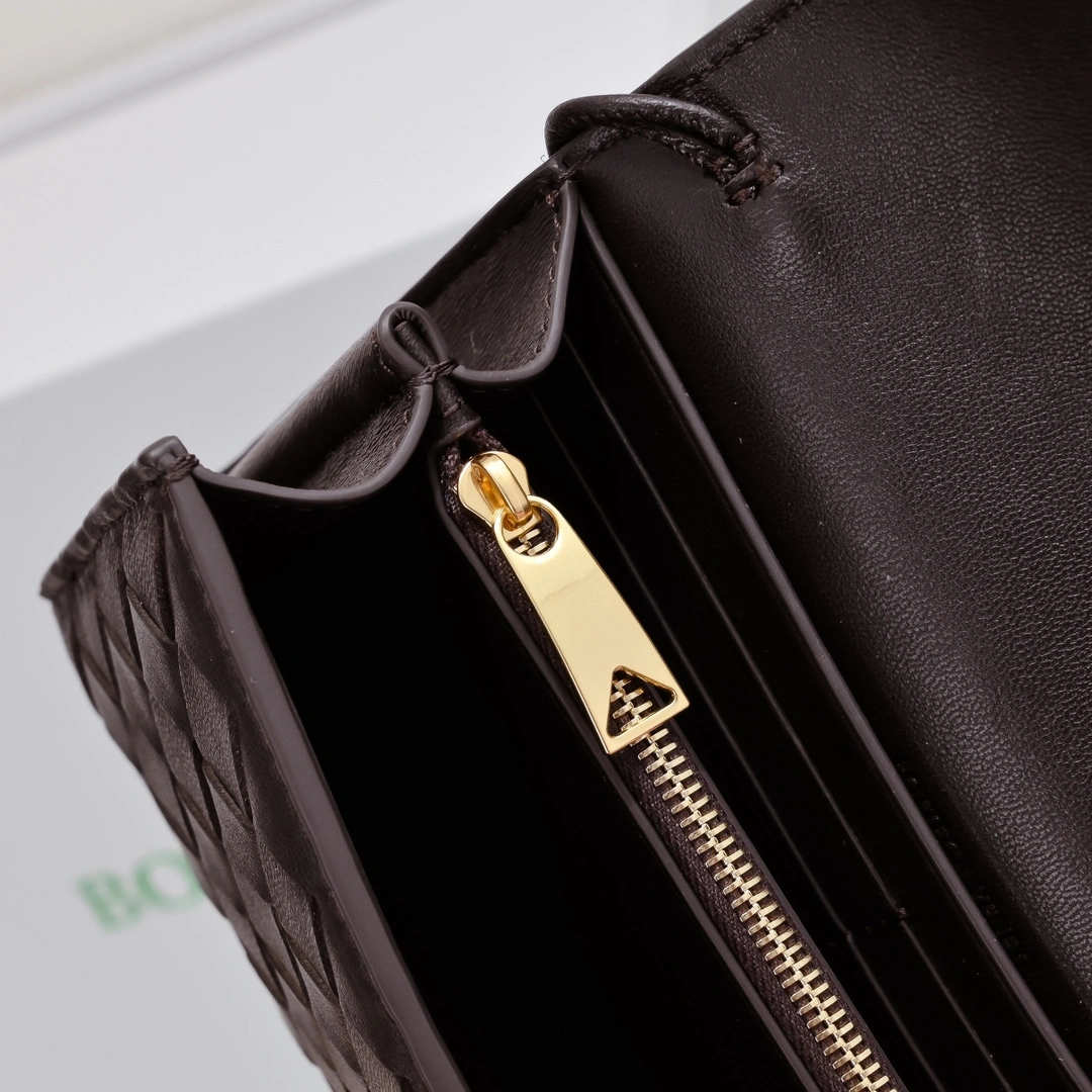 Factory-made Bottega Veneta Clutch Bags