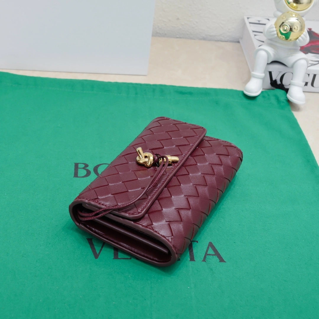 Factory-made Bottega Veneta Clutch Bags