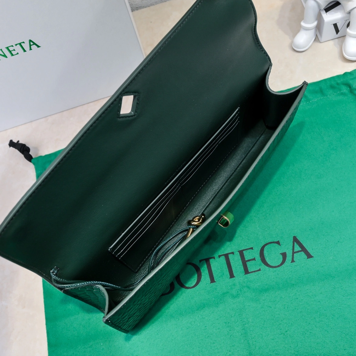 OEM Bottega Veneta Clutch Bags