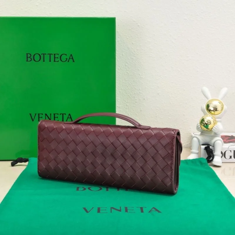 Exact replica Bottega Veneta Clutch Bags