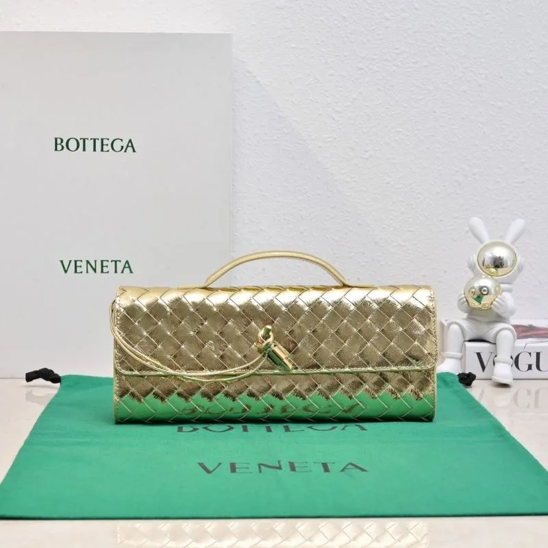 Bottega Veneta Clutch Bags