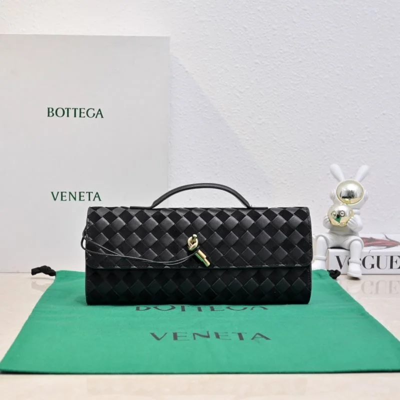 Bottega Veneta Clutch Bags