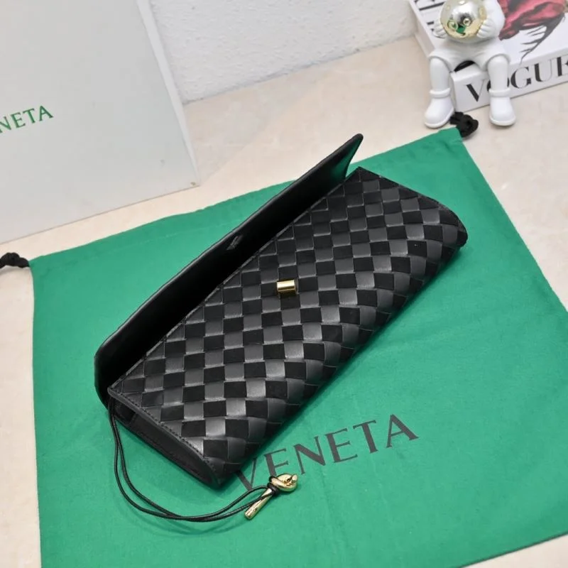 Authentic Bottega Veneta Clutch Bags