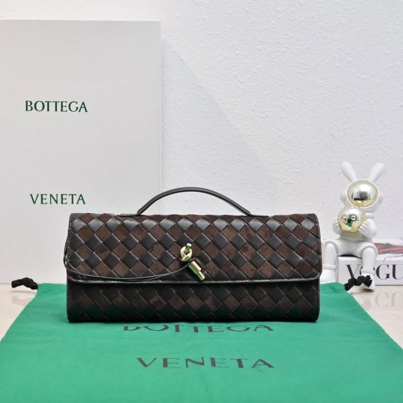 Bottega Veneta Clutch Bags