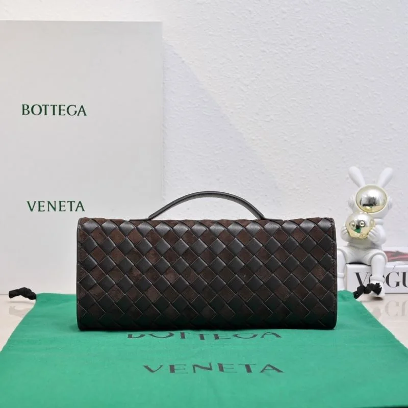 Inexpensive Bottega Veneta Clutch Bags