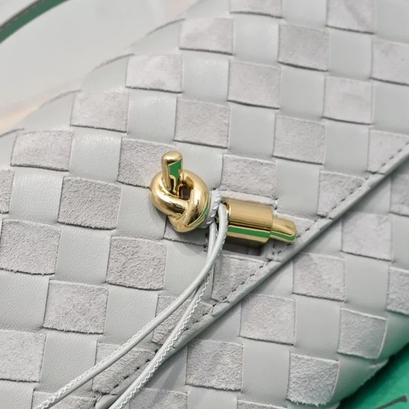 Affordable Bottega Veneta Clutch Bags