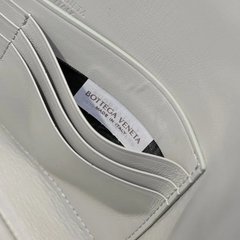 Affordable Bottega Veneta Clutch Bags